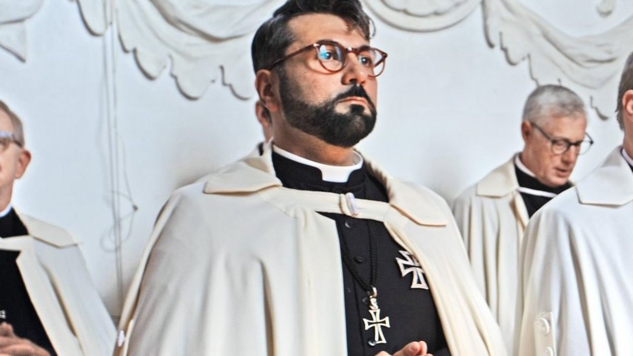 Pater Samuel Giuliano OT